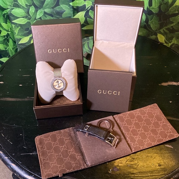 Gucci | Accessories | Gucci Watch With Interchangeable Watch Face Bezel ...